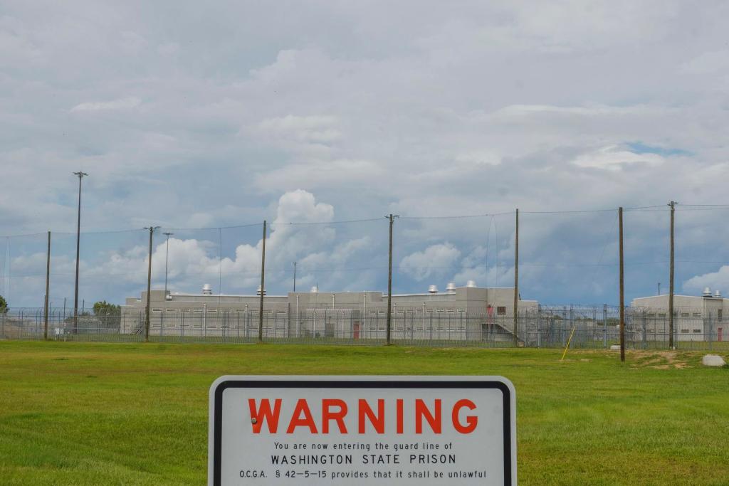 Lots of Things Drive Violence in Prison. Add Heat to the List. - Public ...