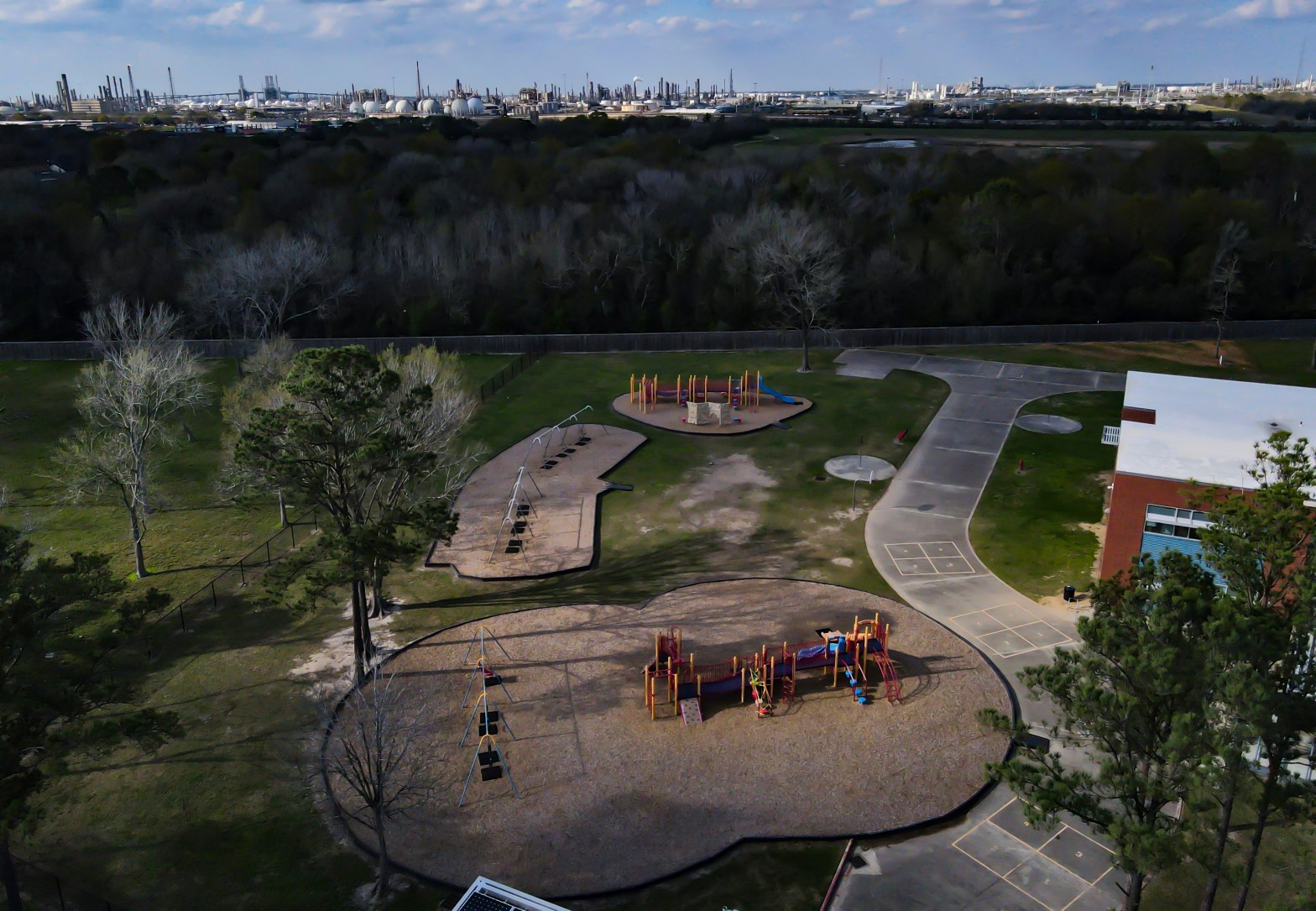 Toxic Benzene Lingered for Weeks After Shelter-in-Place Warnings Ended ...