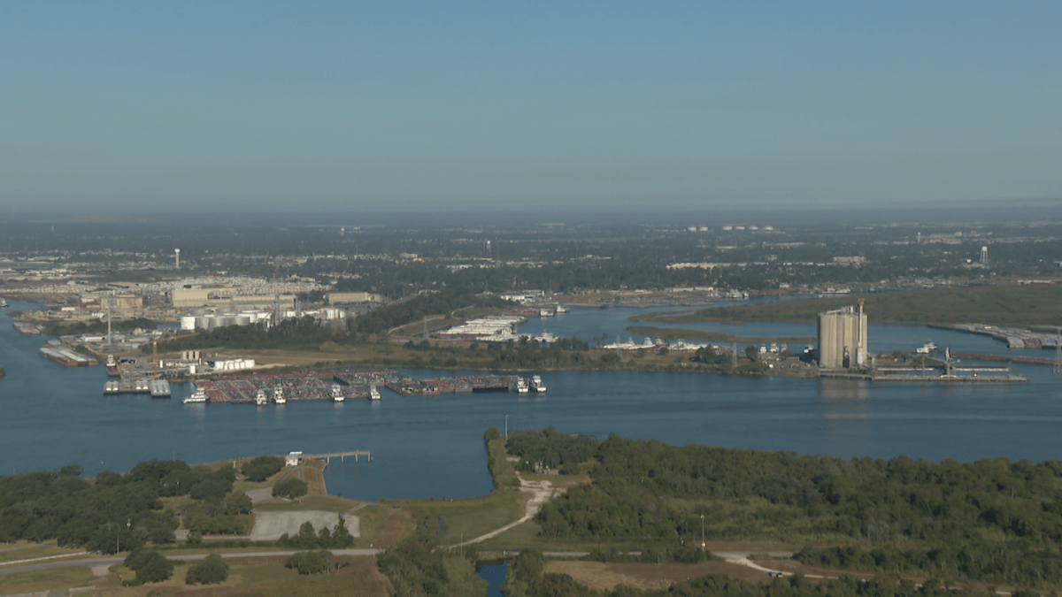 Residents of Channelview Grapple With Results of Alarming Cancer Study ...